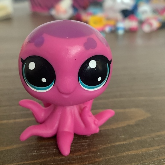 Littlest Pet Shop | Toys | Littlest Pet Shop Bundles Lot Of 1 | Poshmark